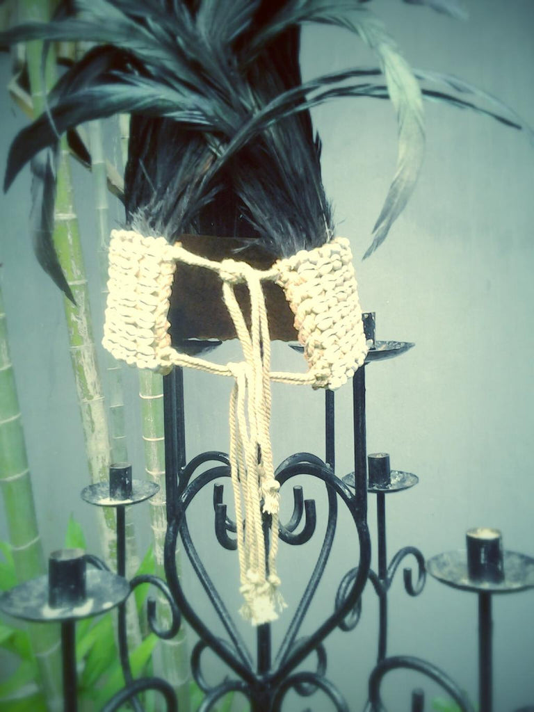 Traditional papua tribe crown black Feathers – theworldoffeathers